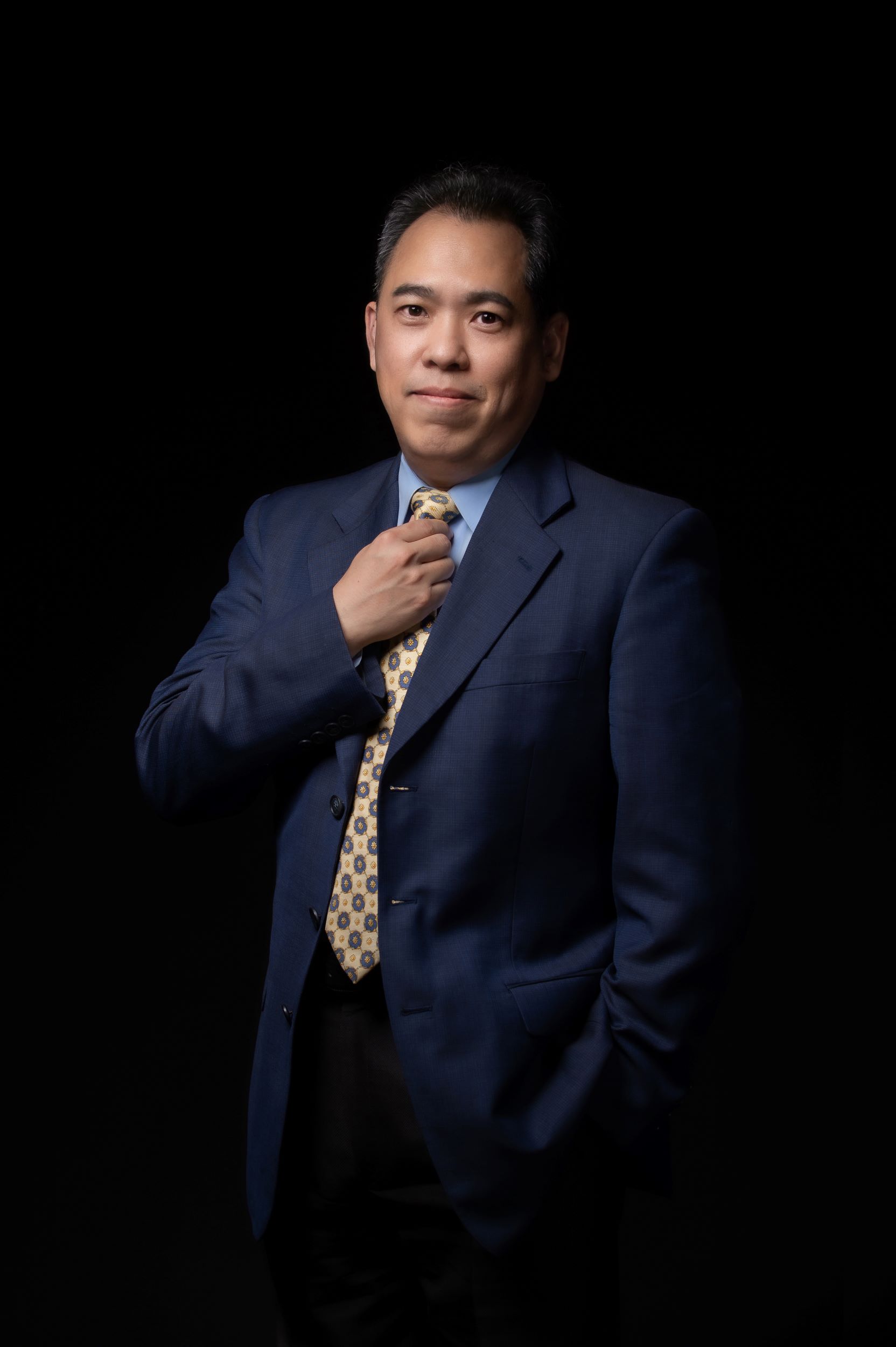 Charlie Fang | DHR Global