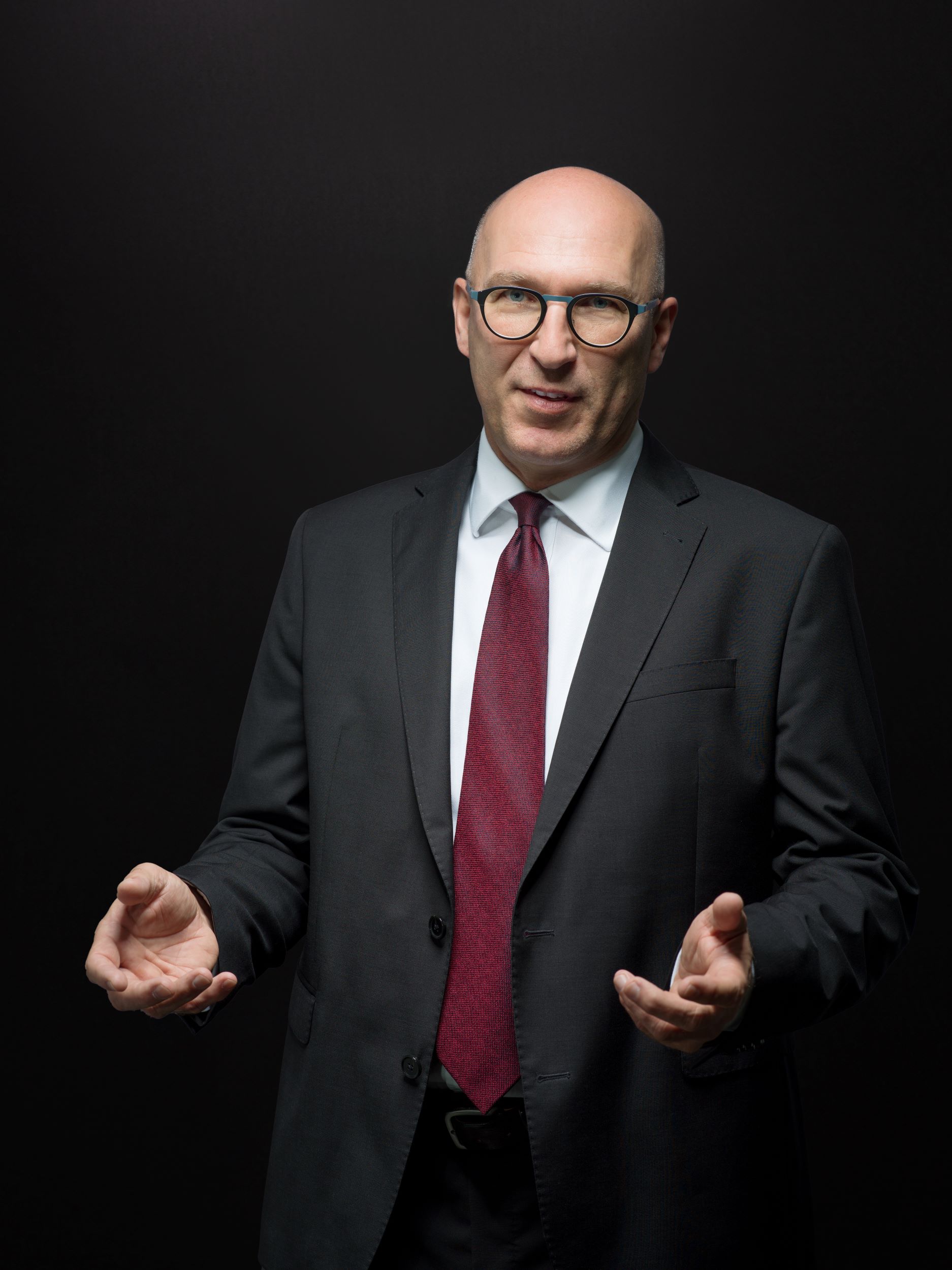 Stefan Diemer | DHR Global